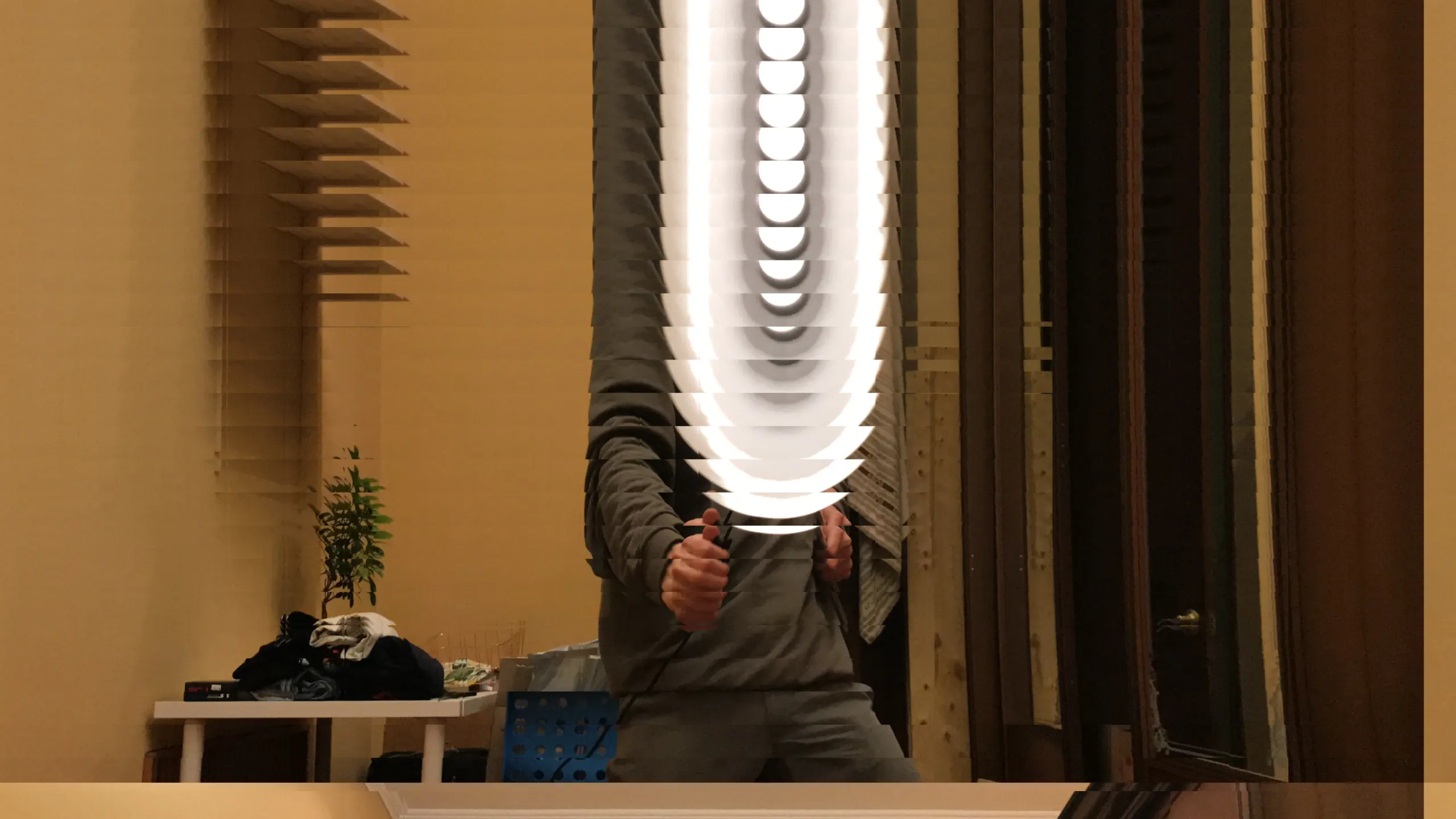 Grid ripple glass effect